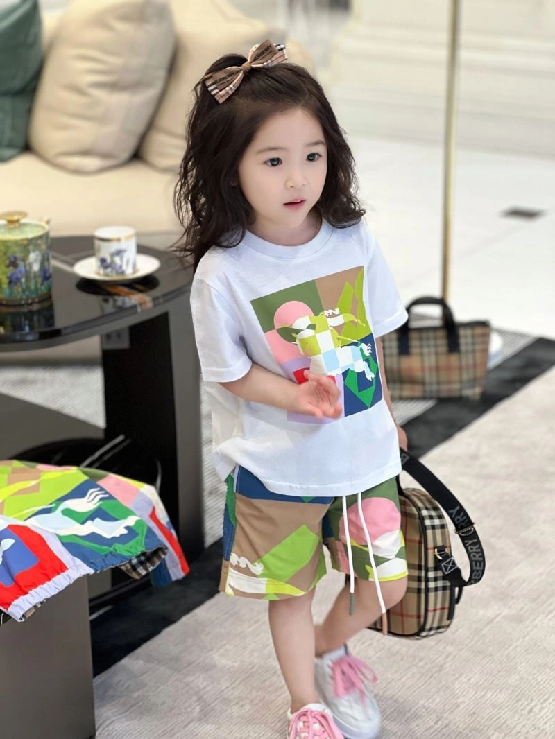 Cut-rate Burberry Kids