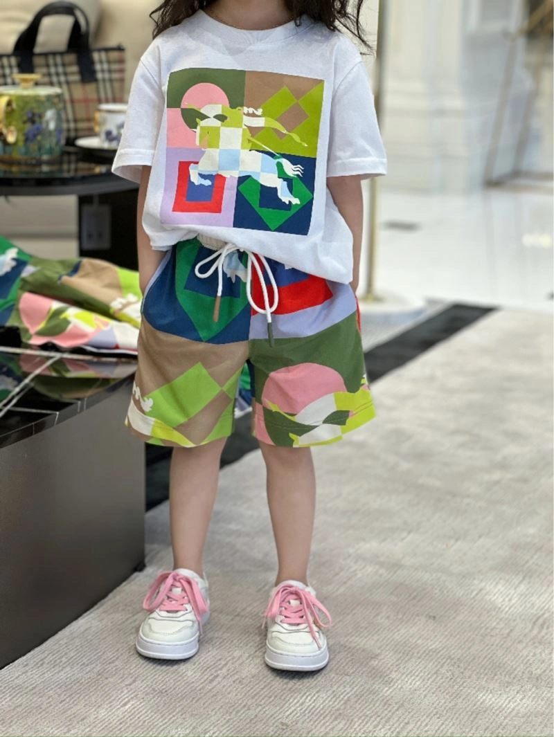 Cut-rate Burberry Kids