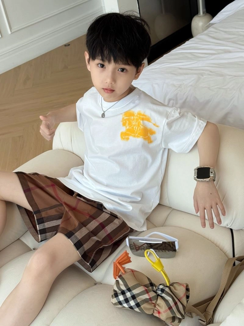 Precise copy Burberry Kids