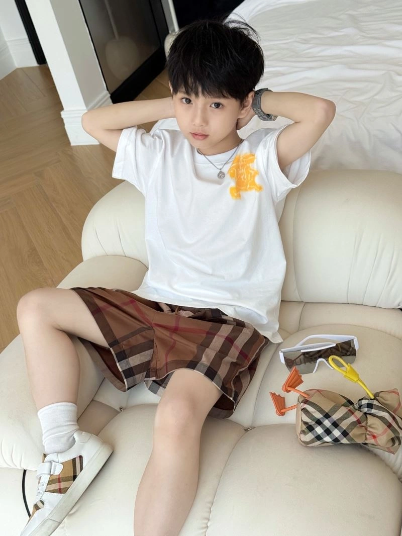 Precise copy Burberry Kids