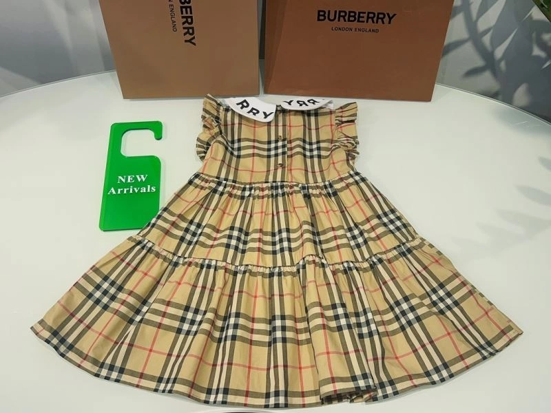 Mirror quality Burberry Kids