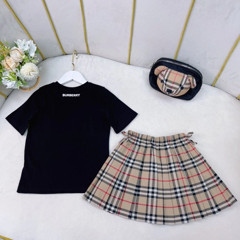 Cut-rate Burberry Kids