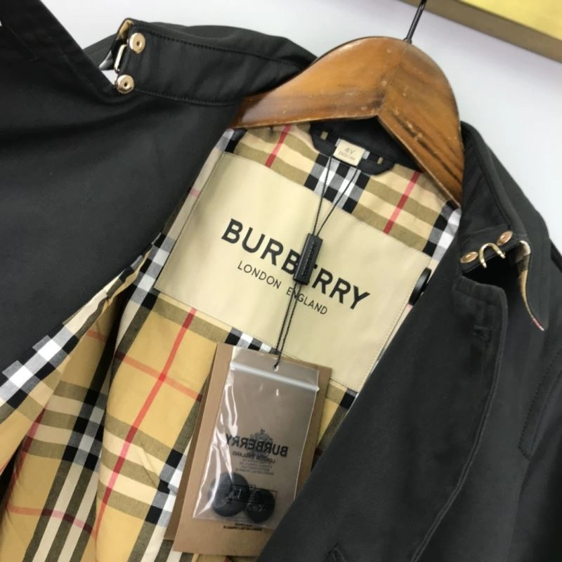 Exact replica Burberry Kids