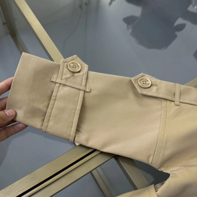 Top mirror Burberry Kids