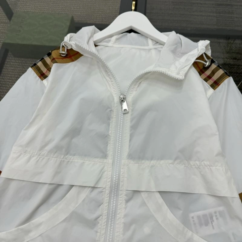 Low-cost Burberry Kids