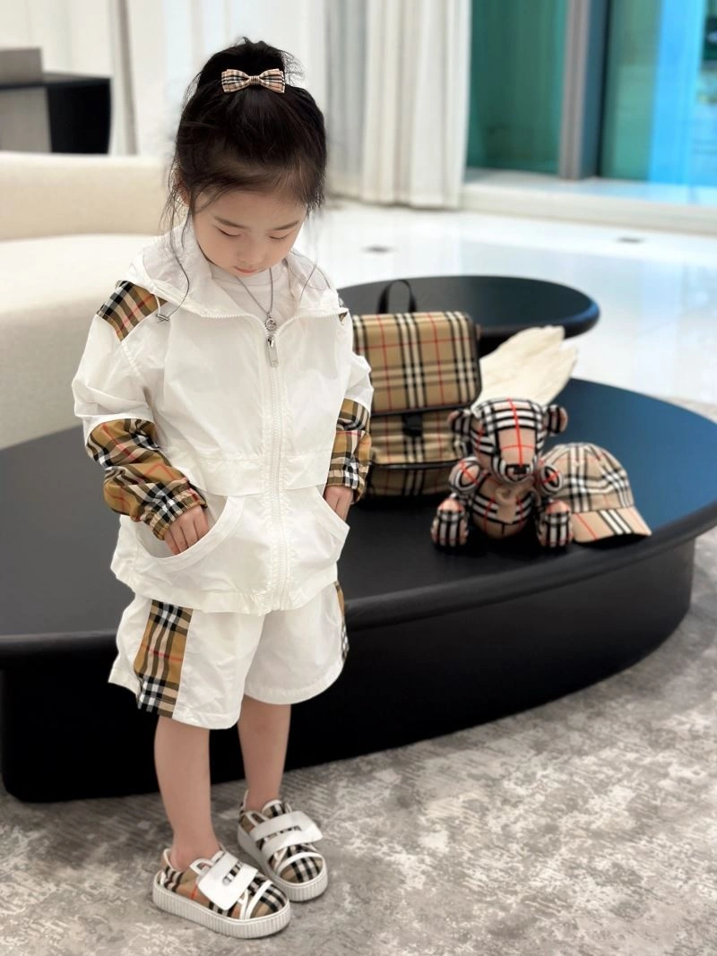 Discounted Burberry Kids