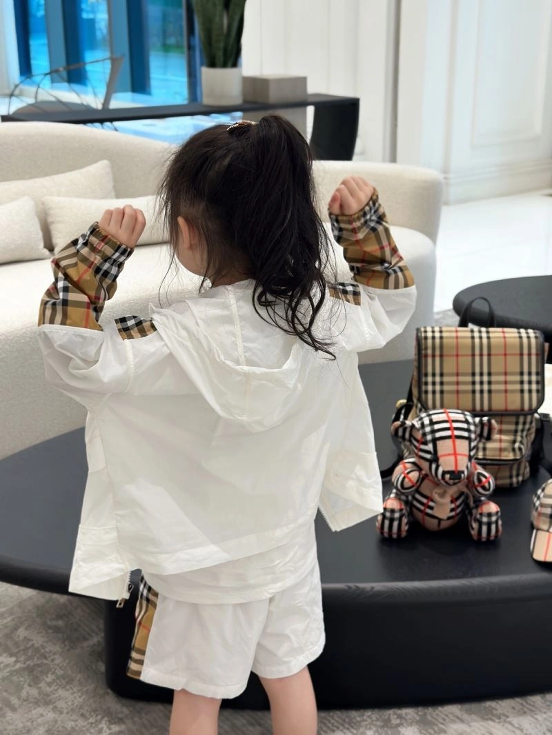 Discounted Burberry Kids