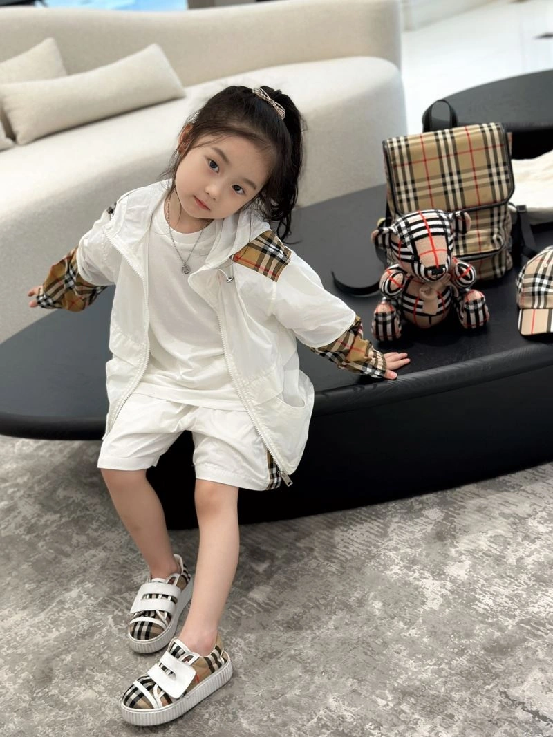 Discounted Burberry Kids