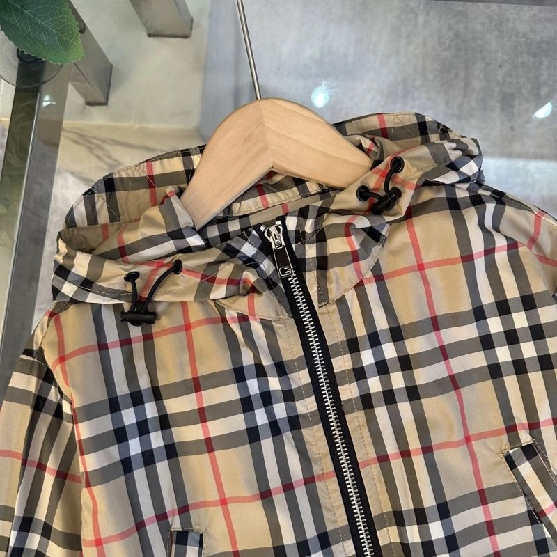 Factory-made Burberry Kids