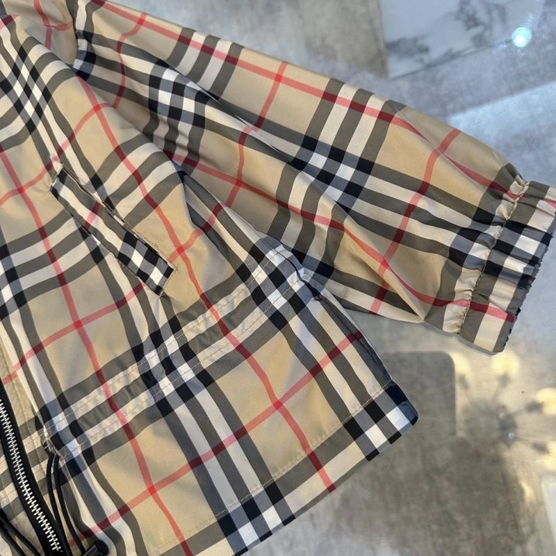 Factory-made Burberry Kids