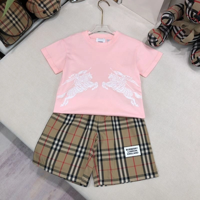 Low-cost Burberry Kids