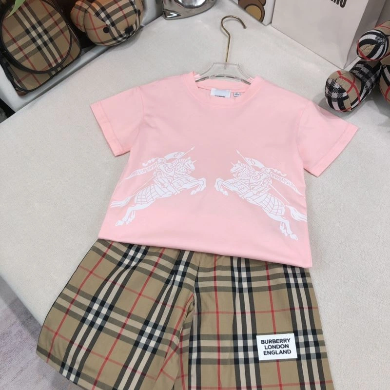 Low-cost Burberry Kids
