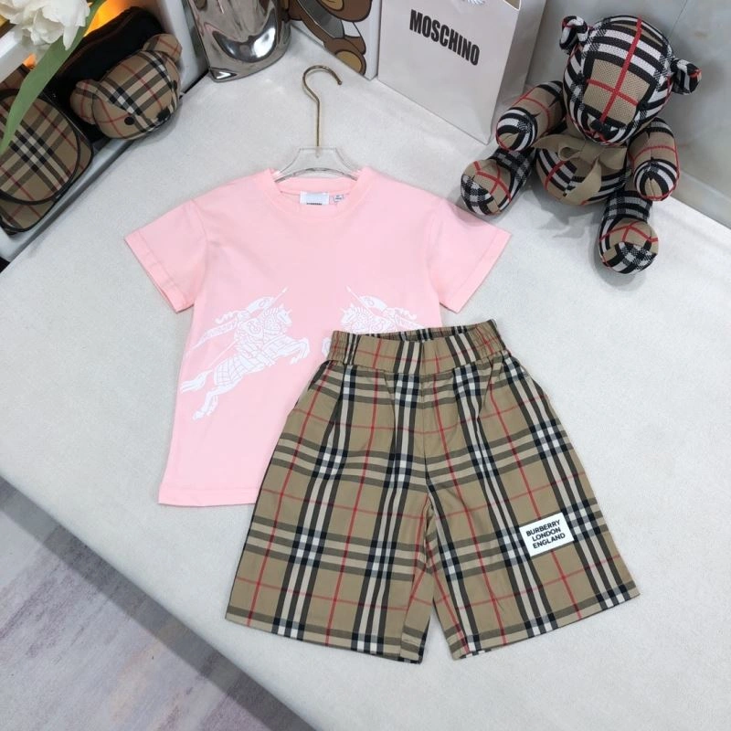 Low-cost Burberry Kids