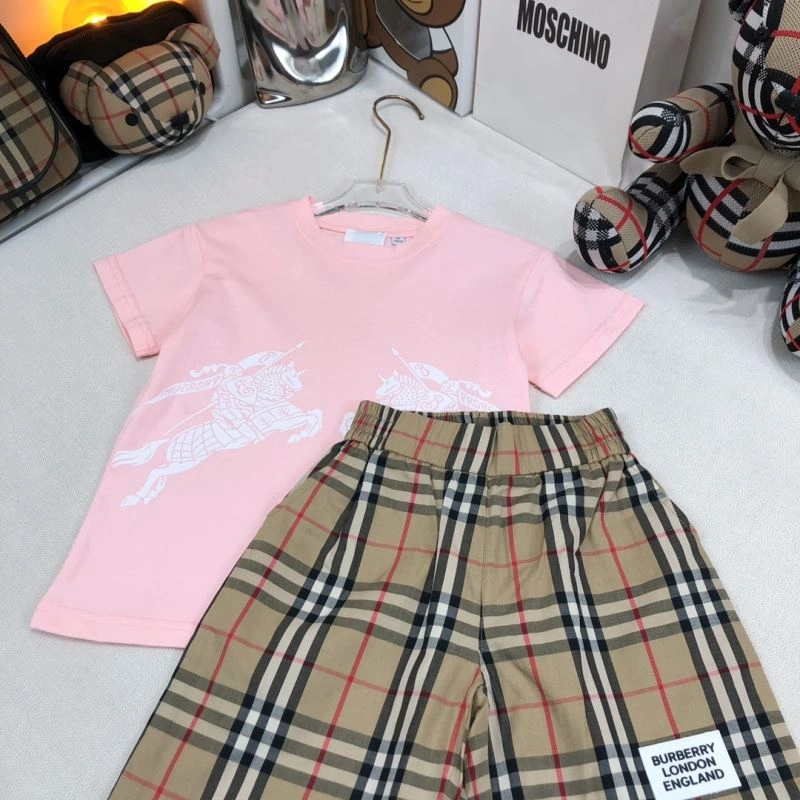Low-cost Burberry Kids