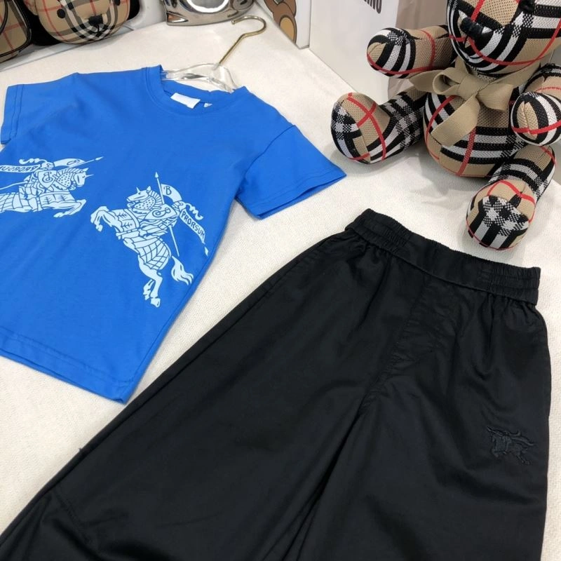 Cut-rate Burberry Kids