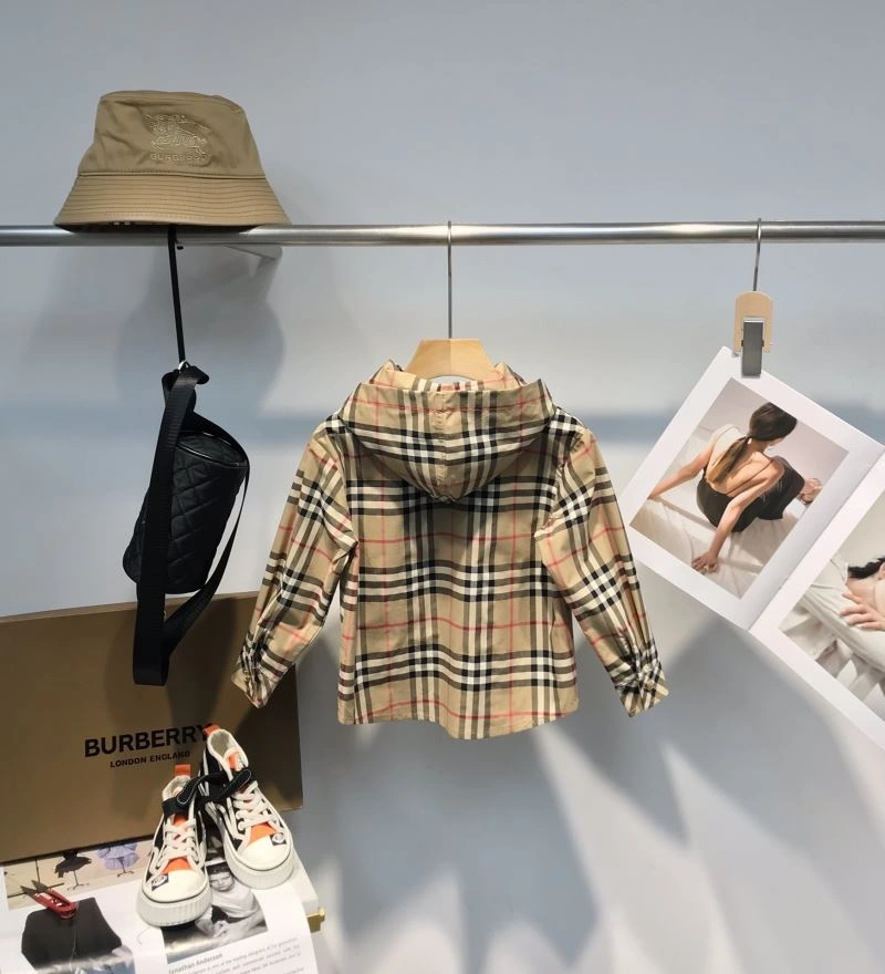 Precise copy Burberry Kids