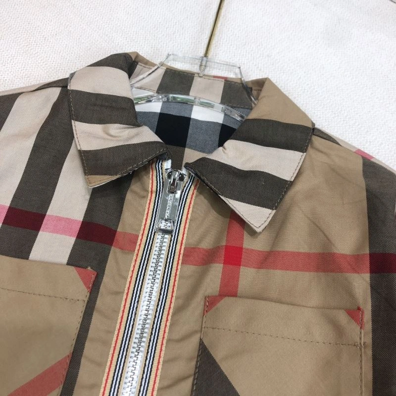 High fidelity Burberry Kids