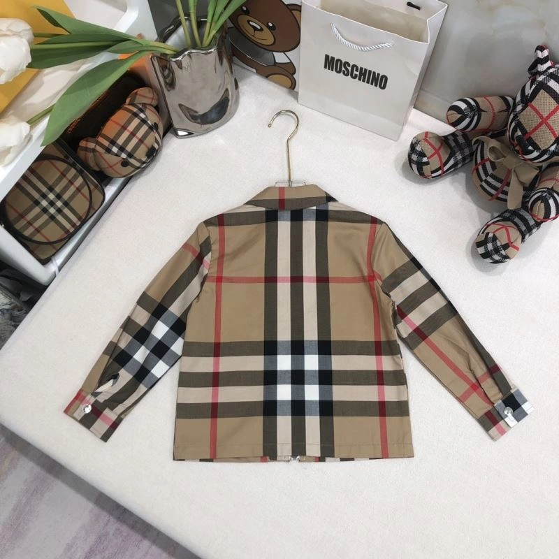 High fidelity Burberry Kids