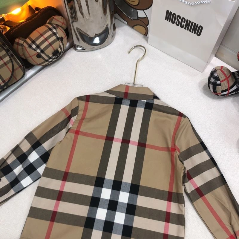 High fidelity Burberry Kids