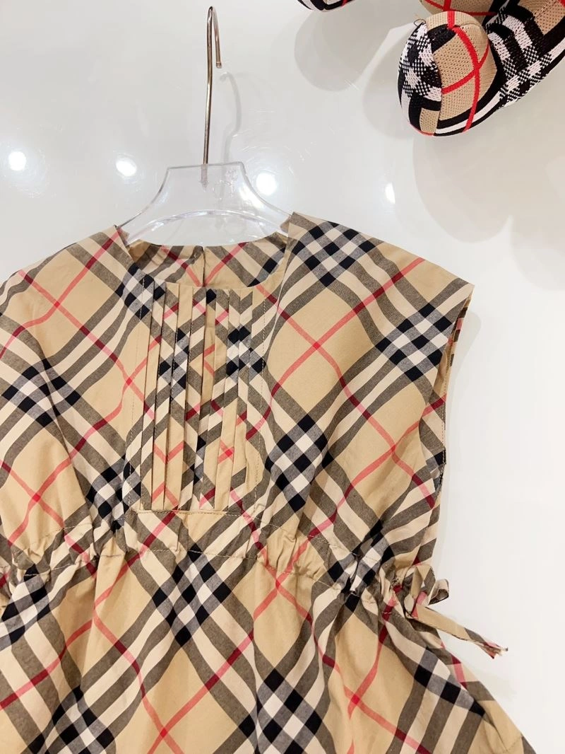 Low-cost Burberry Kids