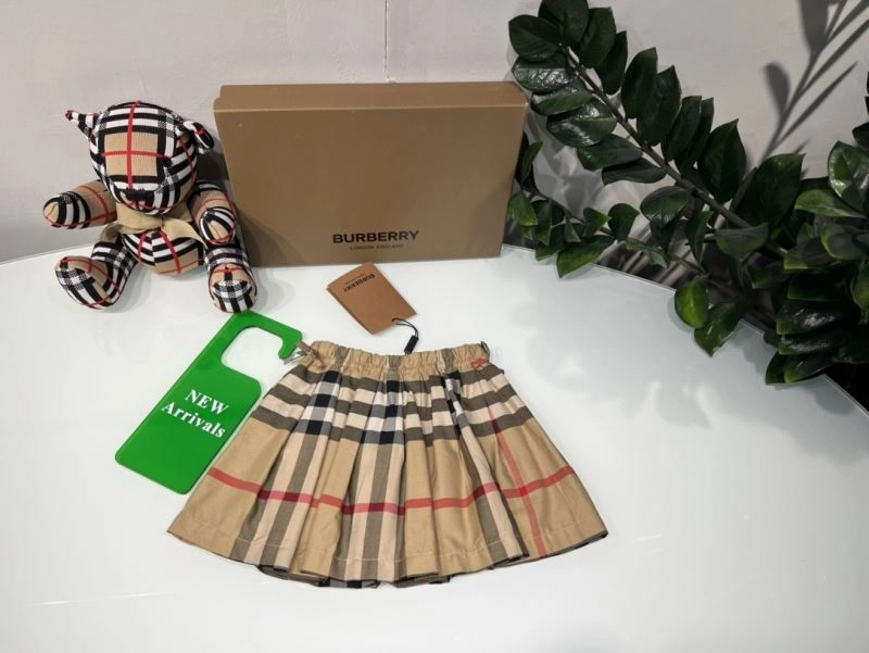 High fidelity Burberry Kids