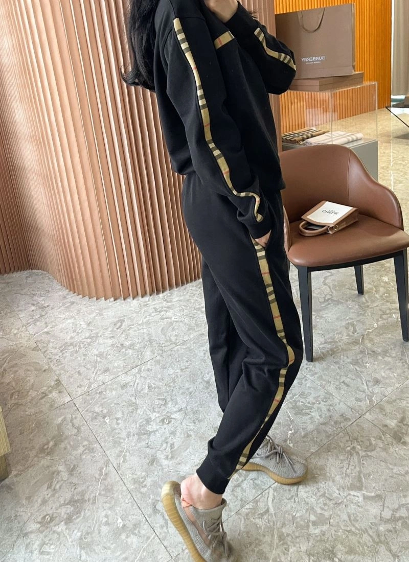 Top match Burberry Long Pants
