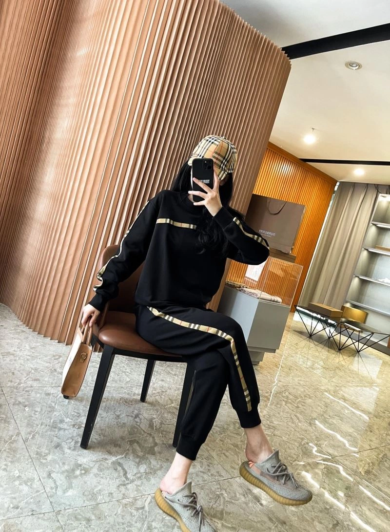 Top match Burberry Long Pants