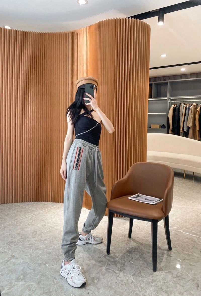 Accurate model Burberry Long Pants