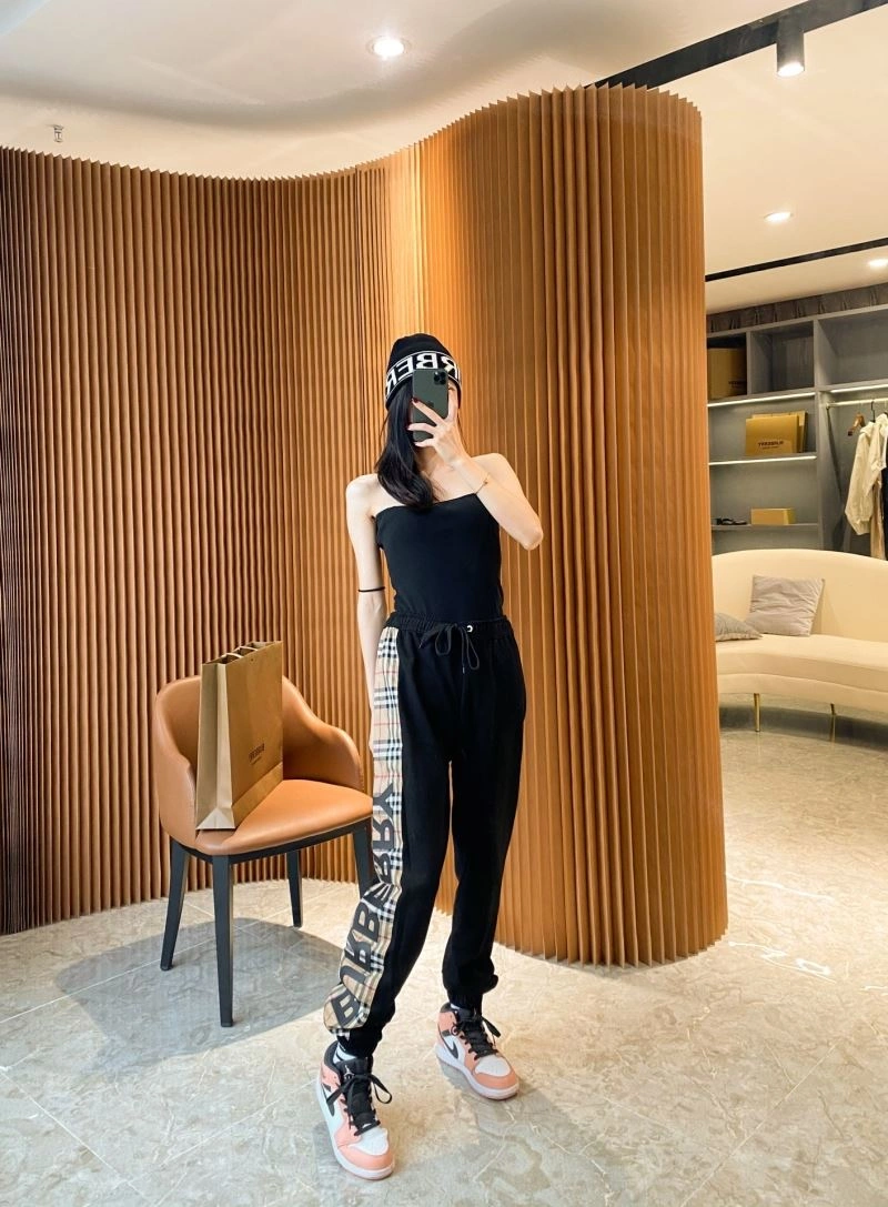 Top match Burberry Long Pants