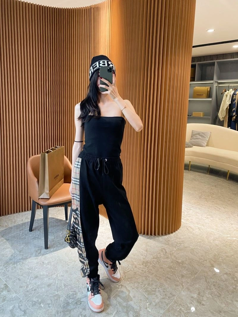 Top match Burberry Long Pants