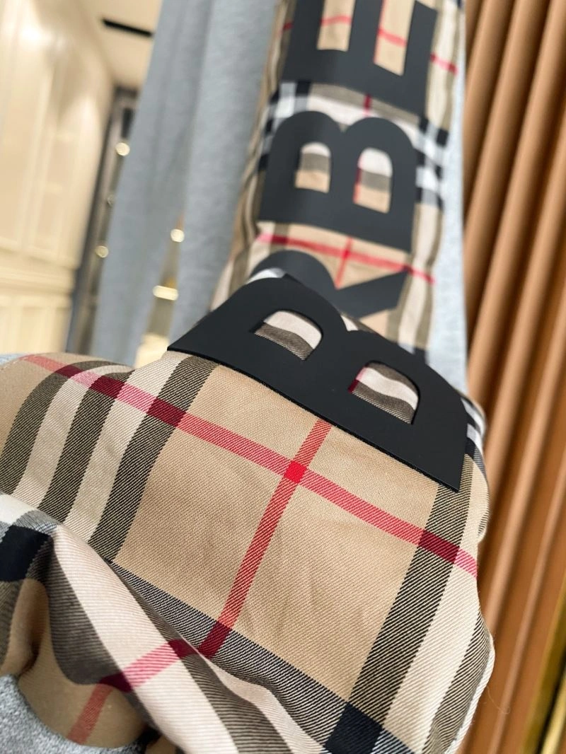 Legit Burberry Long Pants