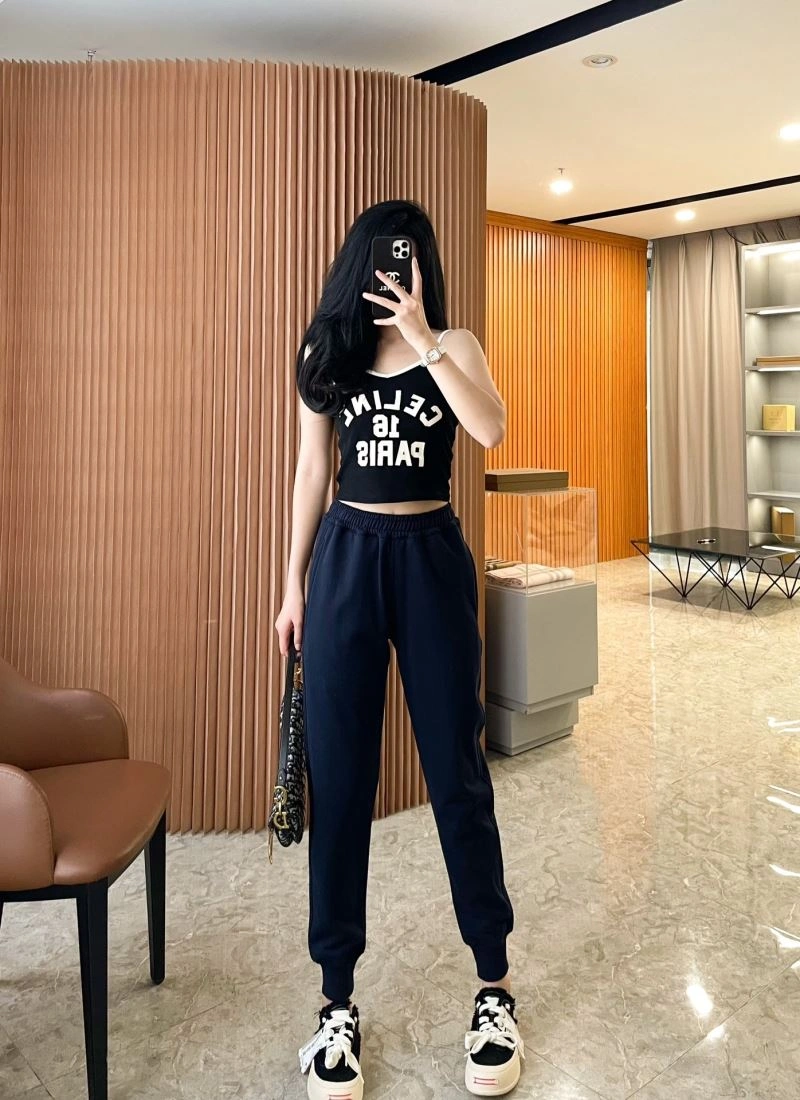 Bargain Burberry Long Pants