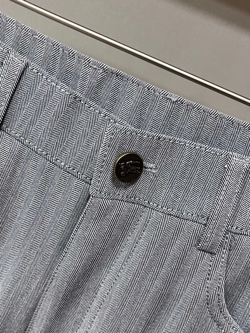 Value-priced Burberry Long Pants