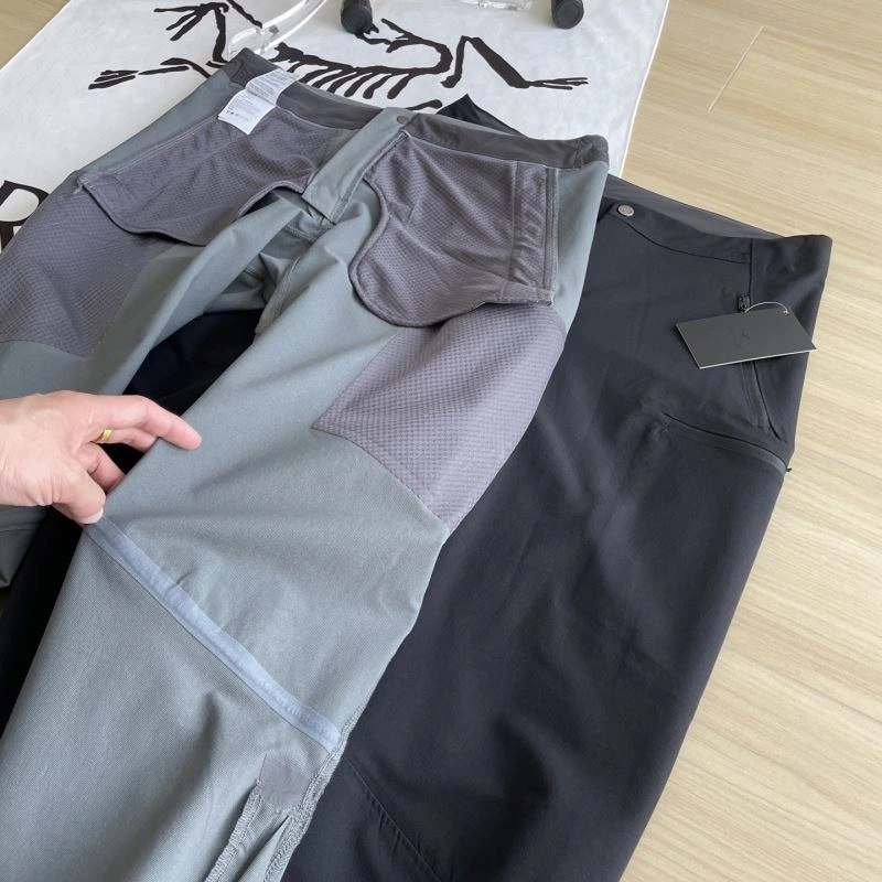 Top match Burberry Long Pants