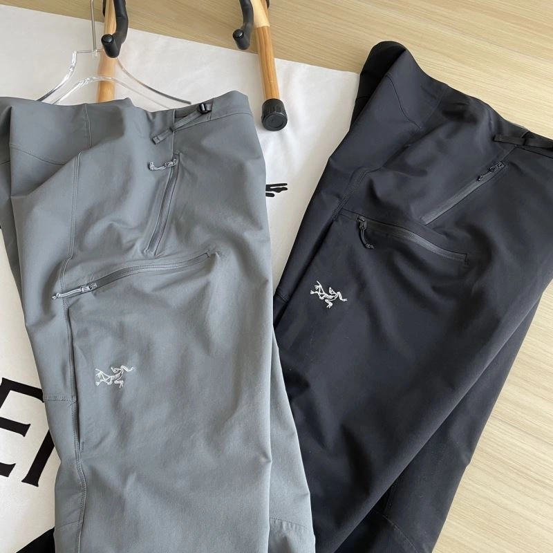 Top match Burberry Long Pants