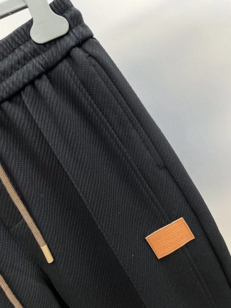 Accurate model Burberry Long Pants