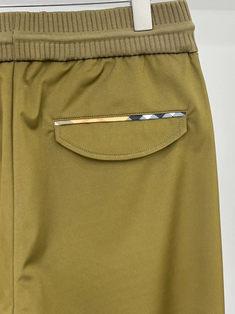 Indistinguishable Burberry Long Pants