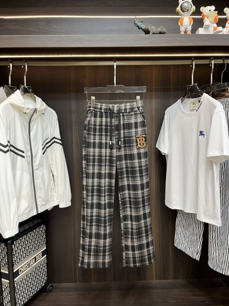 Value-priced Burberry Long Pants