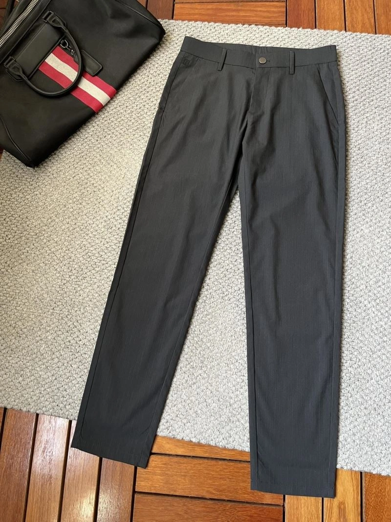 Top match Burberry Long Pants