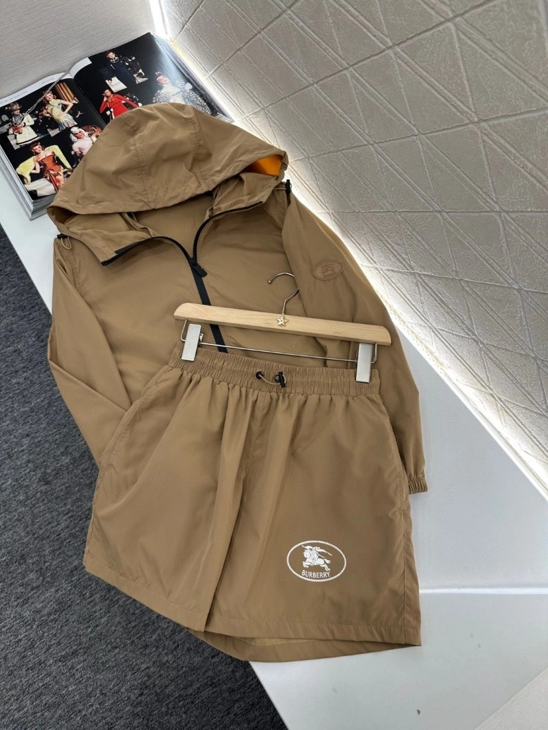 Accurate model Burberry Long Suits