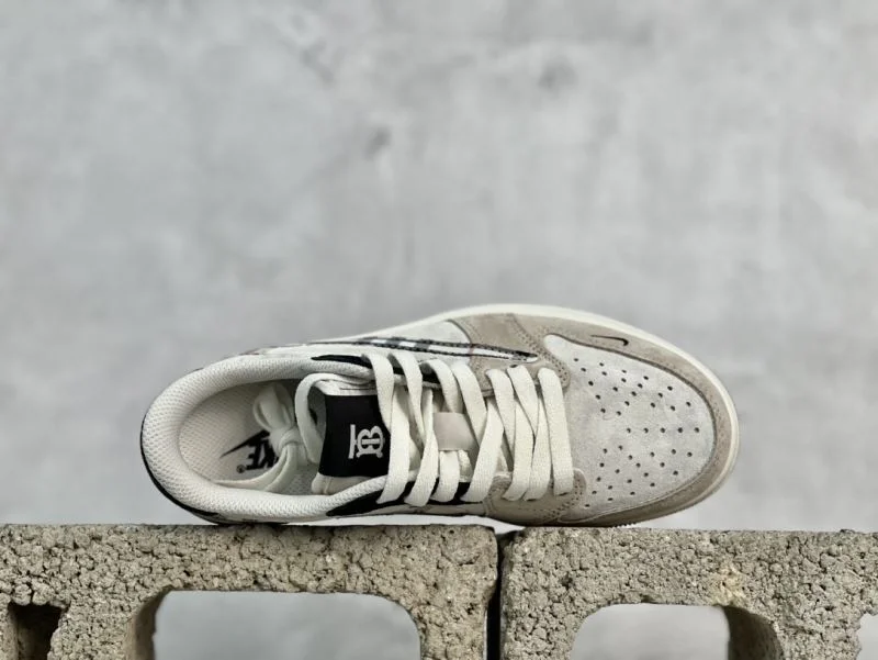 Brand-authenticated Burberry Low Shoes