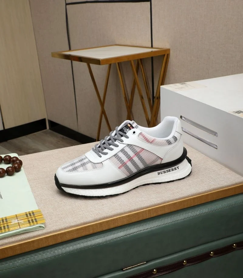 Exact replica Burberry Low Shoes