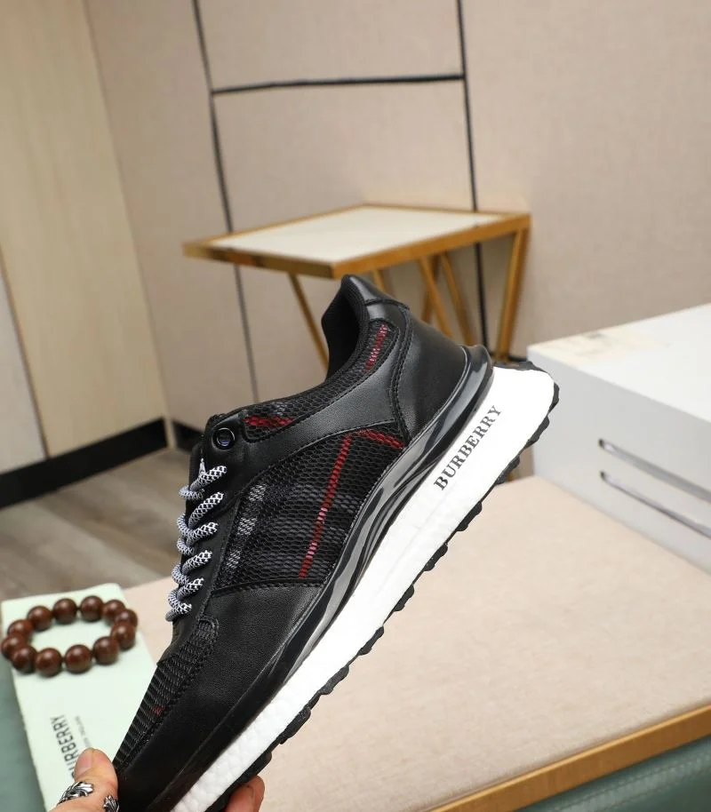 Genuine Burberry Low Shoes