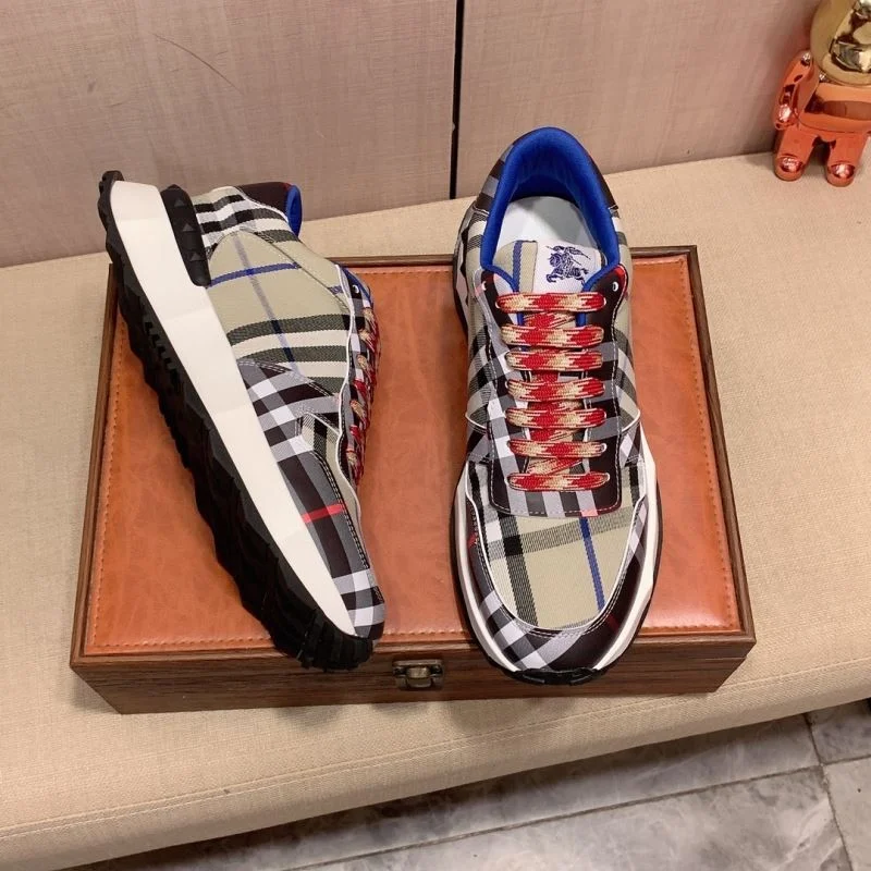 Value-priced Burberry Low Shoes