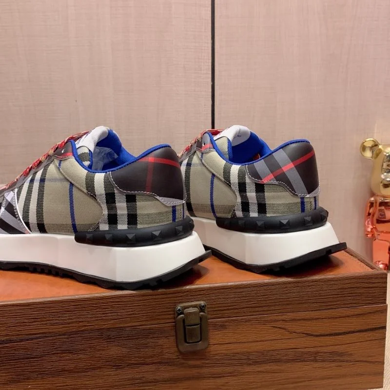 Value-priced Burberry Low Shoes