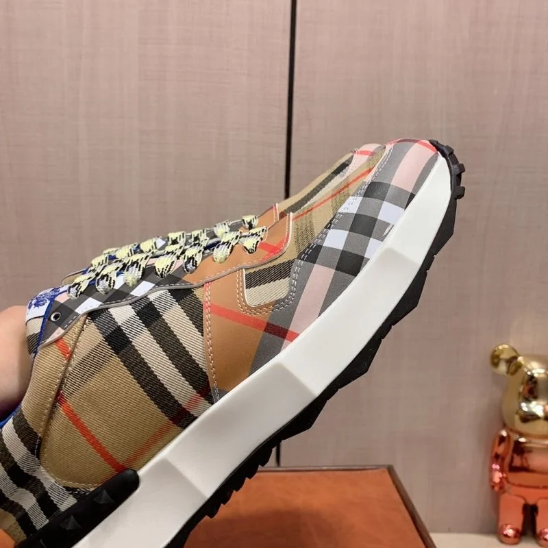 Top match Burberry Low Shoes