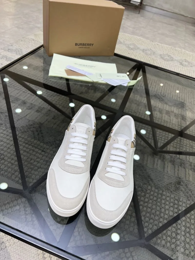 Original Burberry Low Shoes