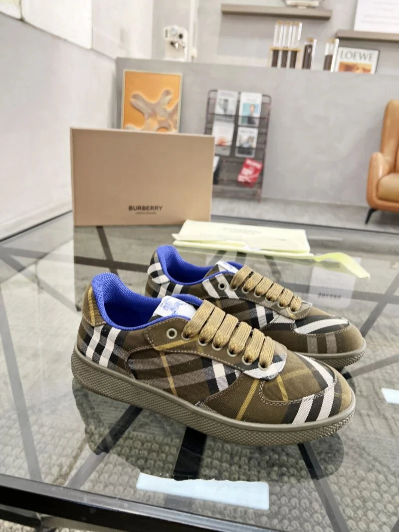 Economical Burberry Low Shoes