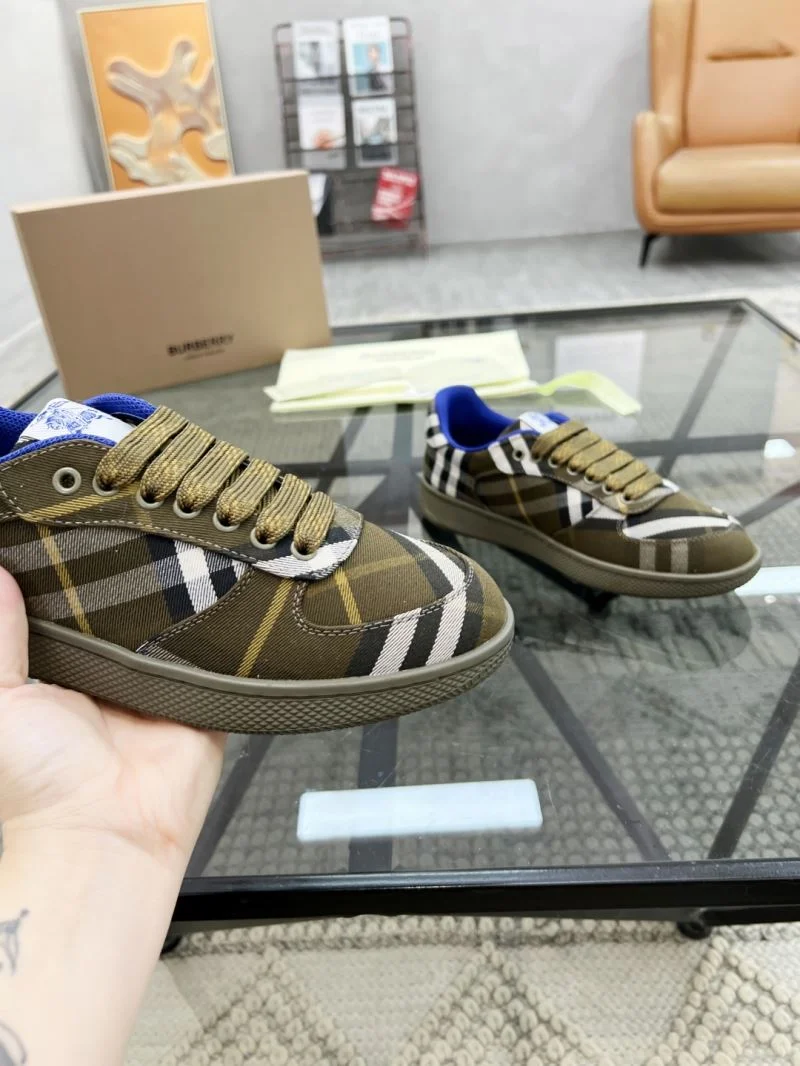 Economical Burberry Low Shoes