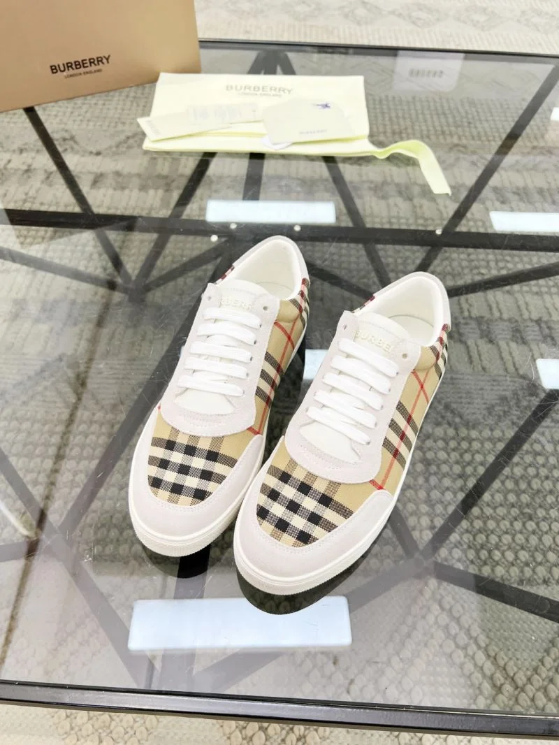 Exact replica Burberry Low Shoes